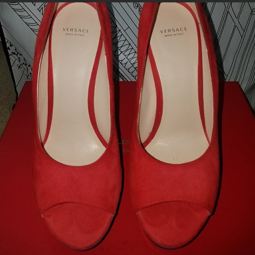 Versace Peep Toe Shoes/Heels - Gem
